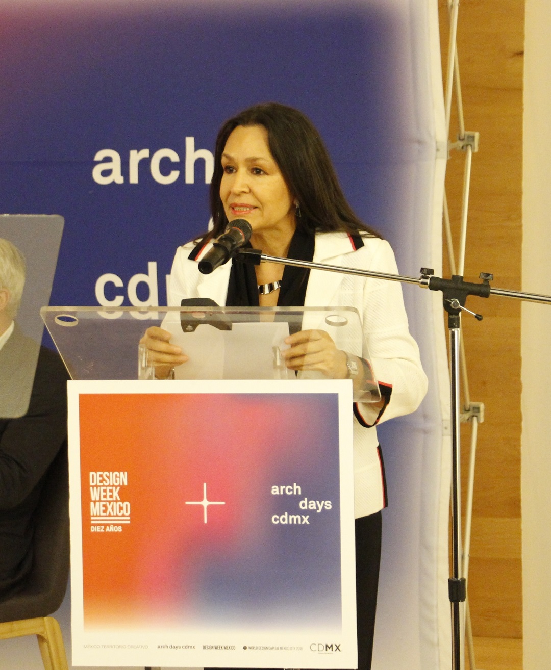 Difundir y promover el diseño en nuestro país, meta compartida entre el ...