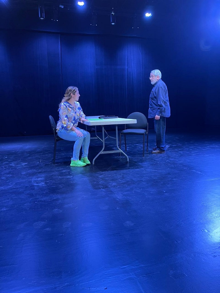 Presenta Inbal encuentro controversial entre dos generaciones en la ...