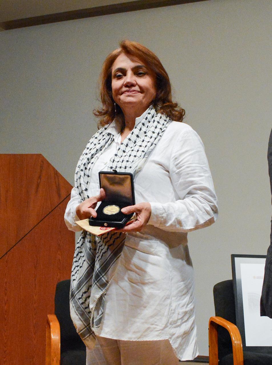 Con la Medalla Bellas Artes en teatro, el Estado mexicano reconoce el ...