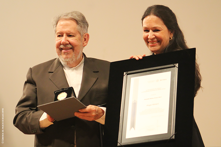 Hugo Hiriart enriquece y transforma la literatura mexicana: Lidia ...